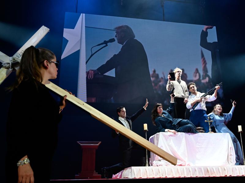 Endsieg | Deutsches Schauspielhaus Hamburg