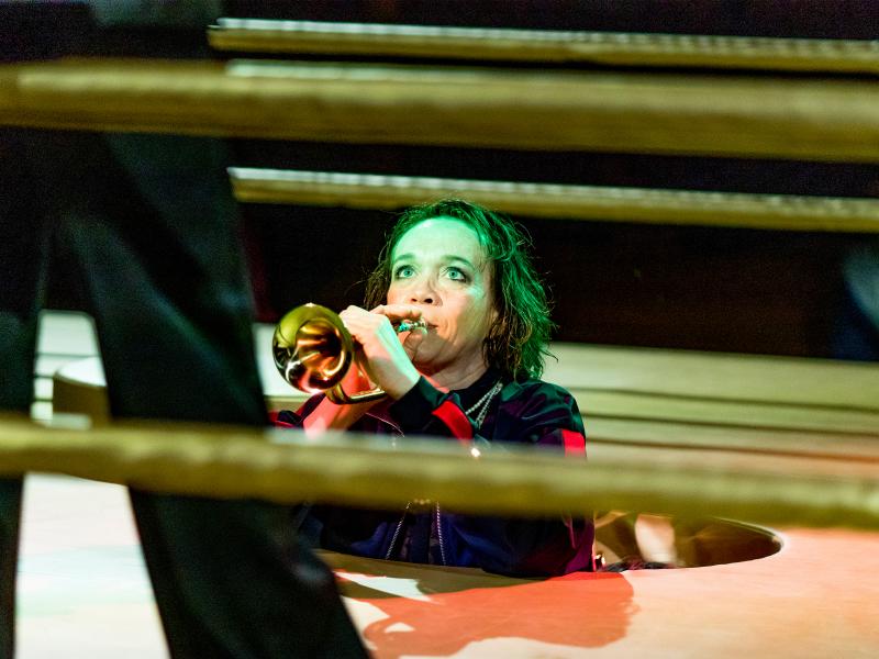 Volpone - oder der Kampf ums Überleben | Deutsches Schauspielhaus Hamburg